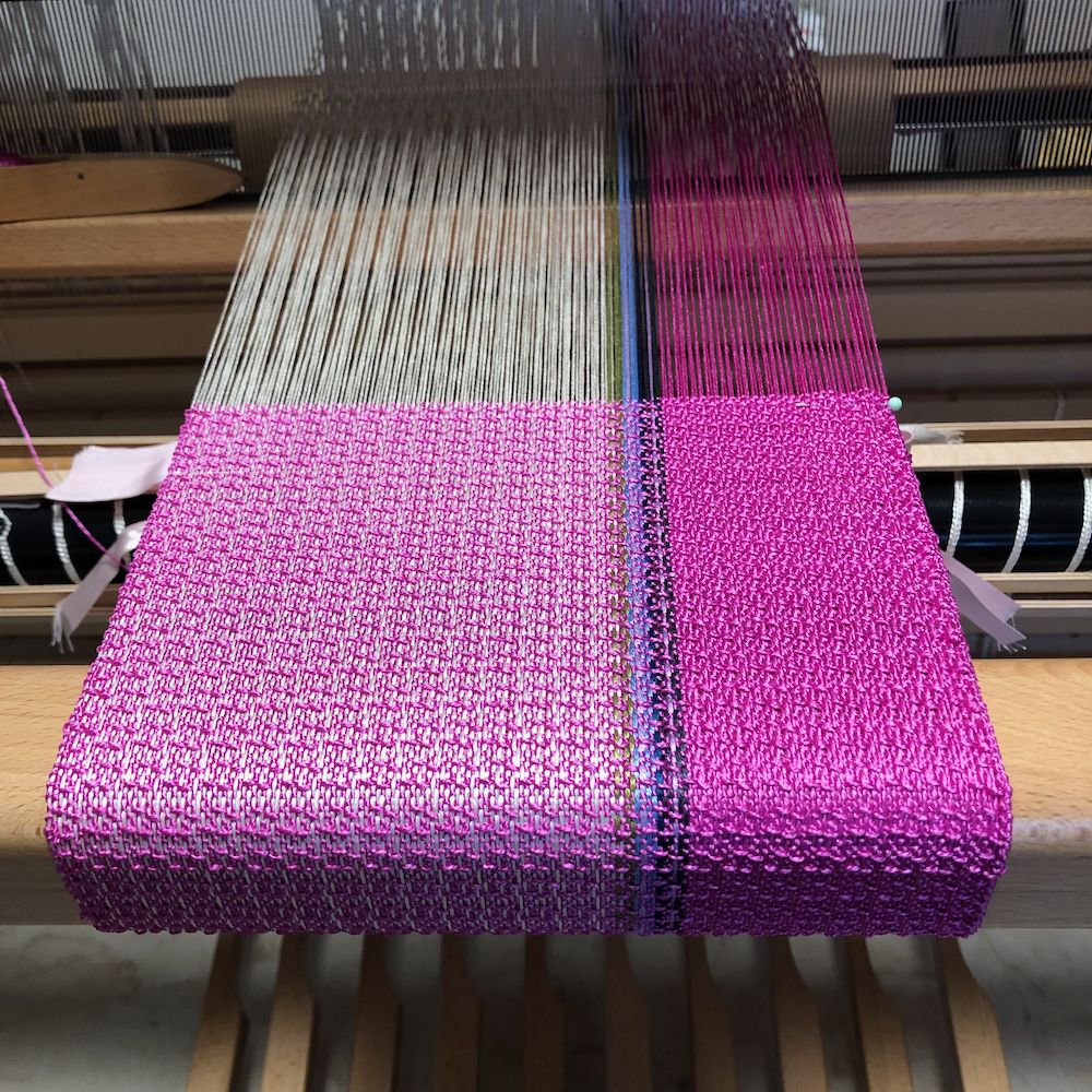 Happy Holiday – TOMI Hand Woven items Gallery